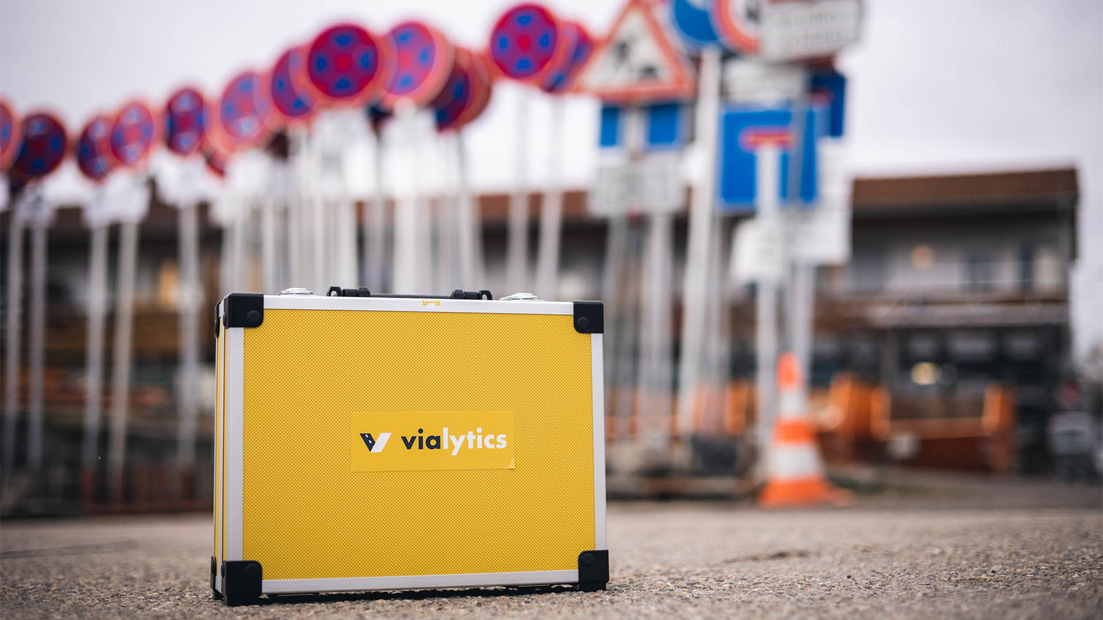 vialytics | The Intelligent Road Management System